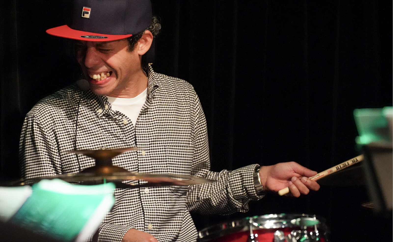 Timbaのトップバンド出身のキューバ人ドラマーLudwigが若手アーティストからの質問に答えました。 - JAPAN LATIN MUSIC ...